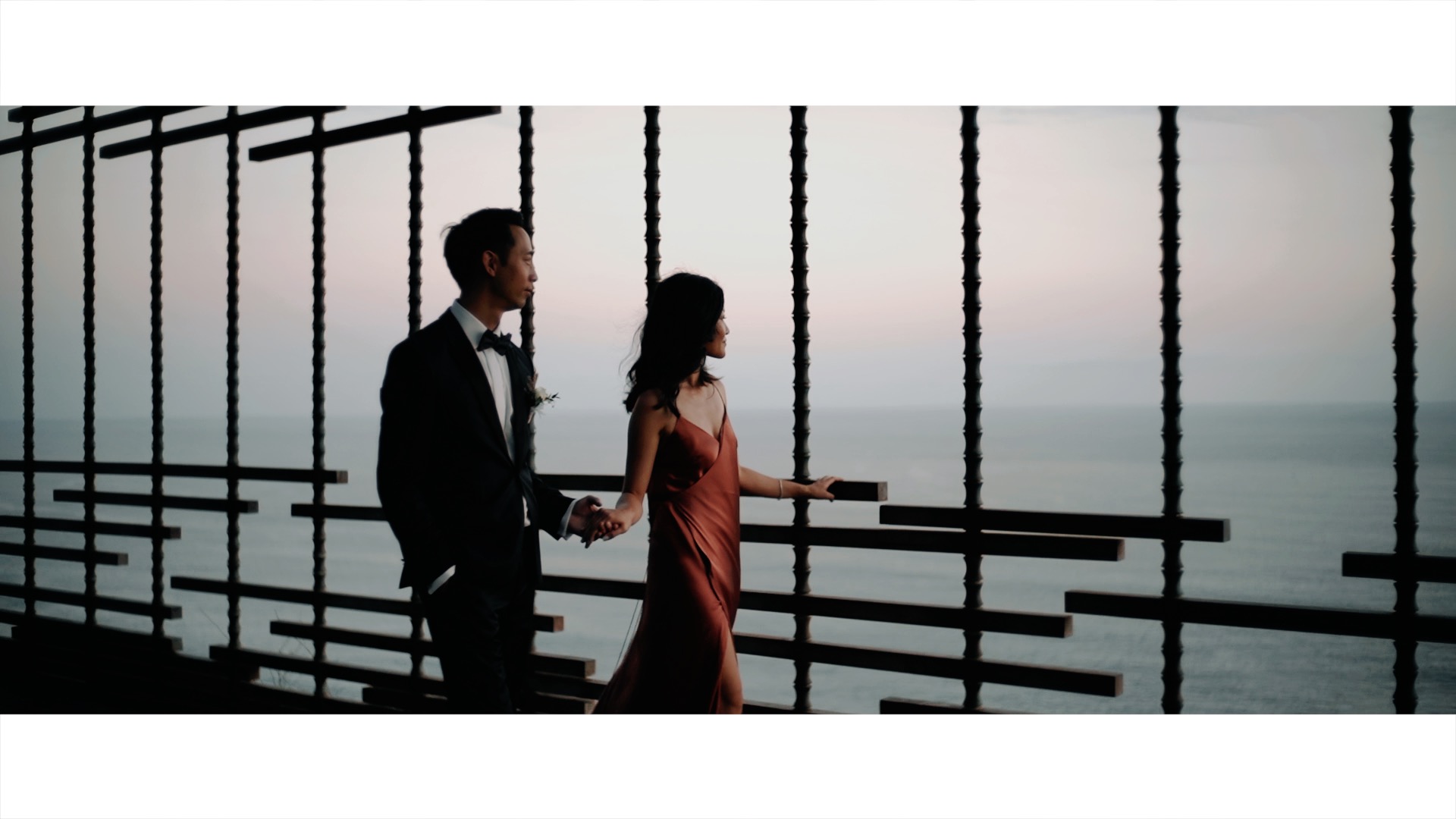 Clifftop Wedding In Bali | Tara & Vincent Wedding at Alila Villas ...